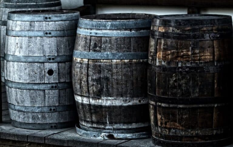 Who Invented Alcohol? Learn the History of this Type of Drink | Editorialge