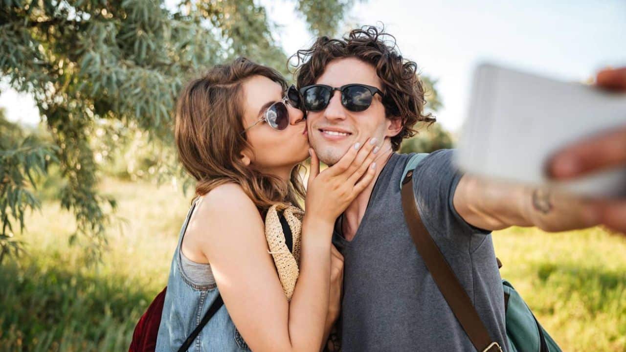 How to be Happy as a Couple: 5 Best Habits of Happy Couples