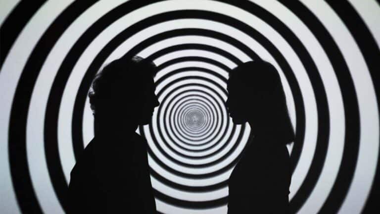 40 Optical Illusions Explained: Unravel Visual Tricks