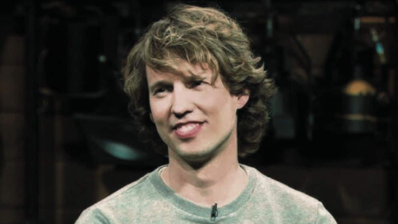 How Much Did Jon Heder Make for Napoleon Dynamite? Exploring His Iconic Role and the Film's Impact